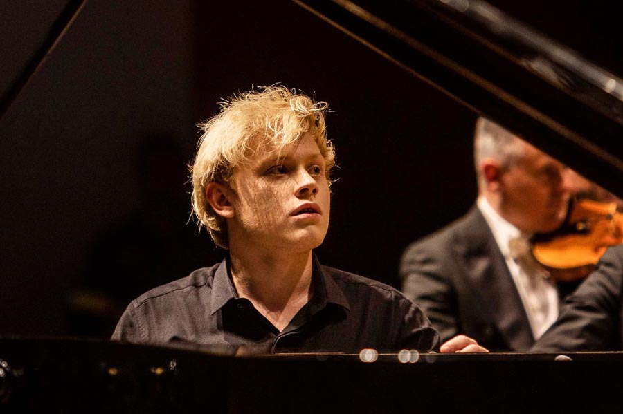 Performances - Alexander Malofeev